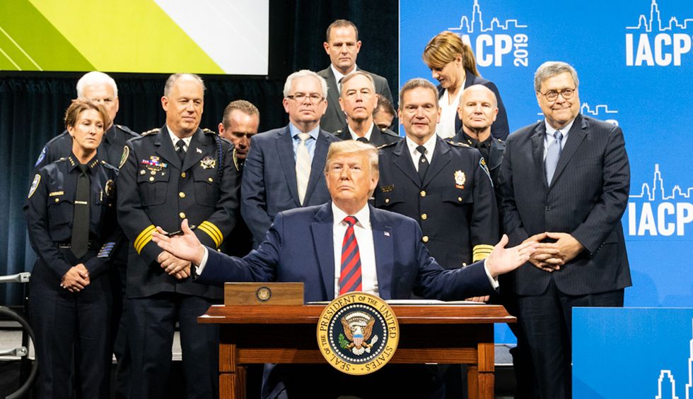 Historian outlines a terrifying scenario that could happen if Trump ...