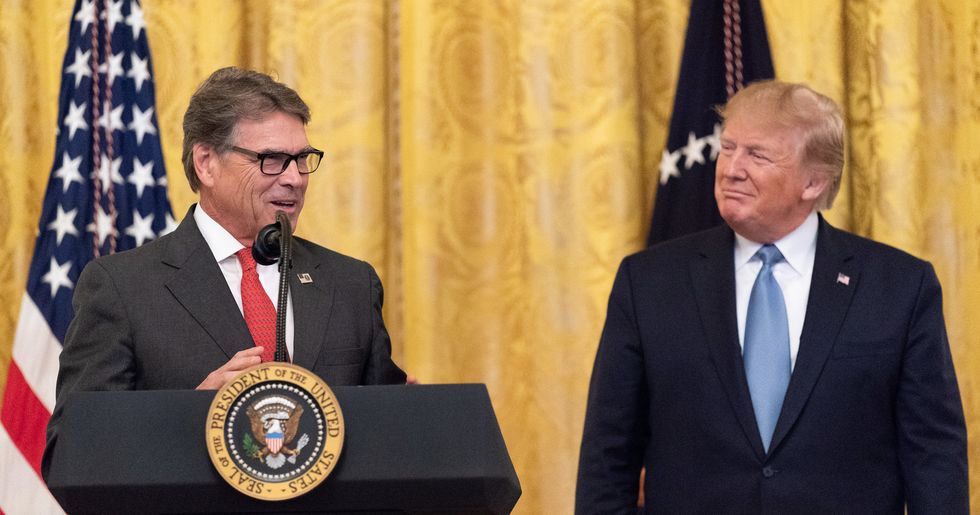 Rick Perry gives Trump his resignation as the Ukraine scandal envelops ...